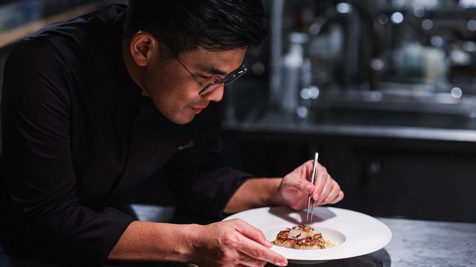 Gastronomic Sunset Sail with Jiak Kim House